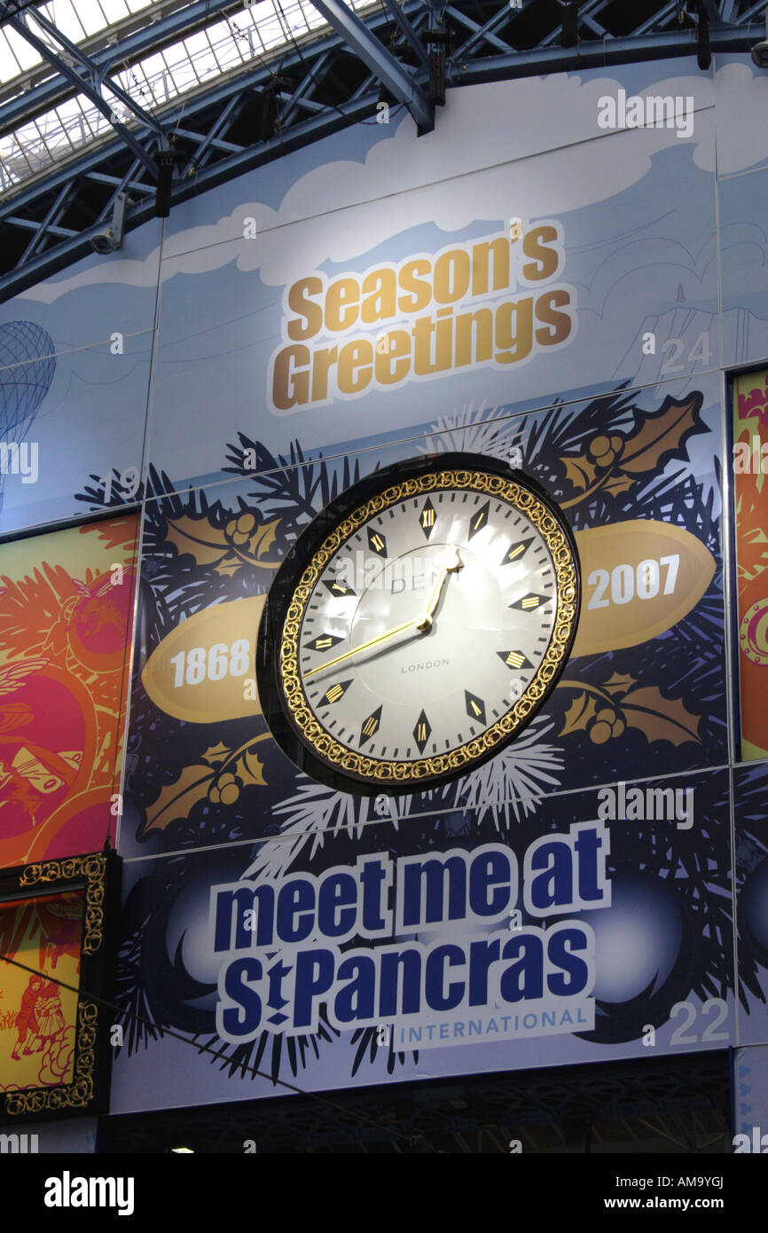 Meet Me at St Pancras London December 2007 Stock Photo - Alamy
