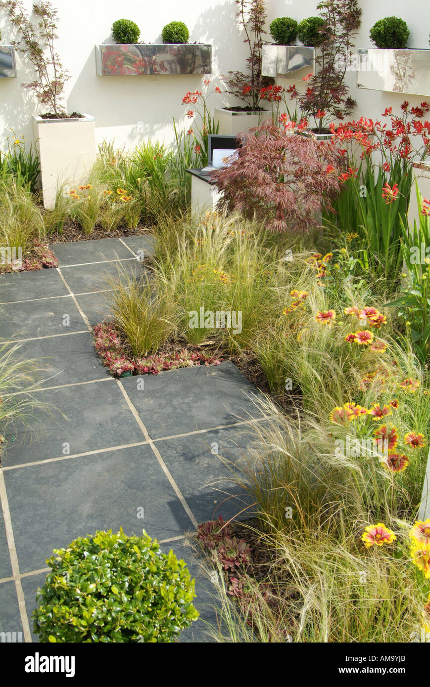 Small compact busy Garden rear path private personal space design white ...