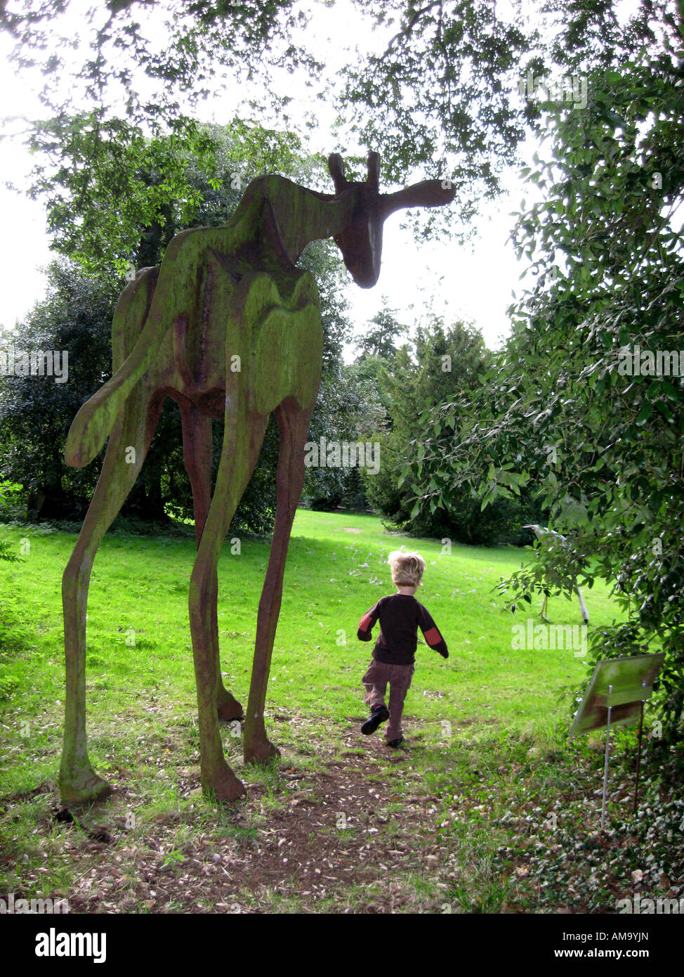 Giraffe playing hi-res stock photography and images - Alamy