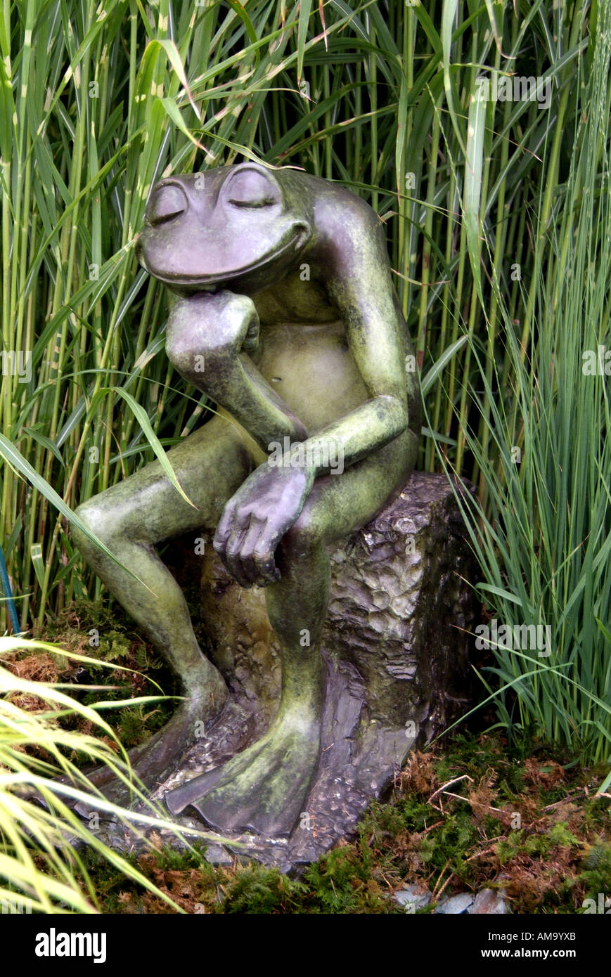 Frog toad amphibian amphibious metal bronze cast sculpture grass reed ...