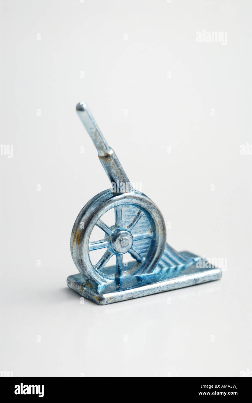 Monopoly cannon hi-res stock photography and images - Alamy