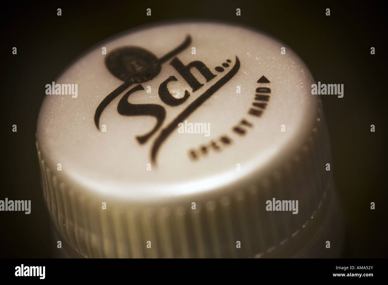 Schweppes tonic water hi-res stock photography and images - Alamy