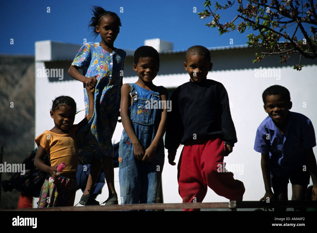South africa black people crowd hi-res stock photography and images - Alamy