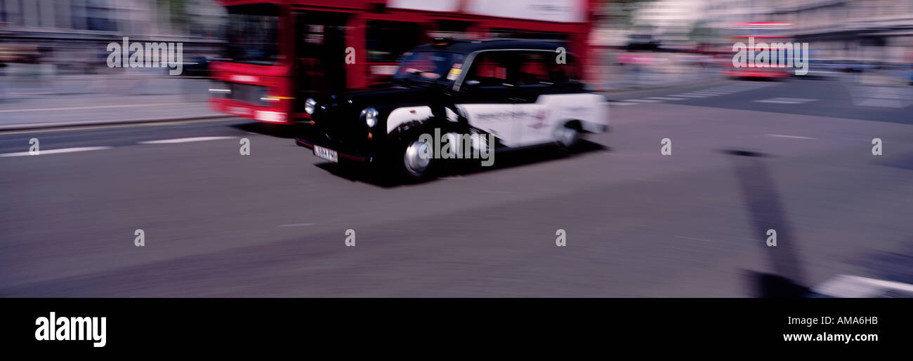London taxi speed fast motion moving hi-res stock photography and ...