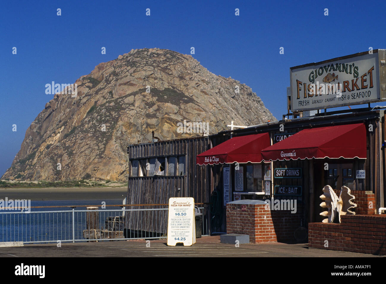 Morro bay restaurant california hi-res stock photography and images - Alamy