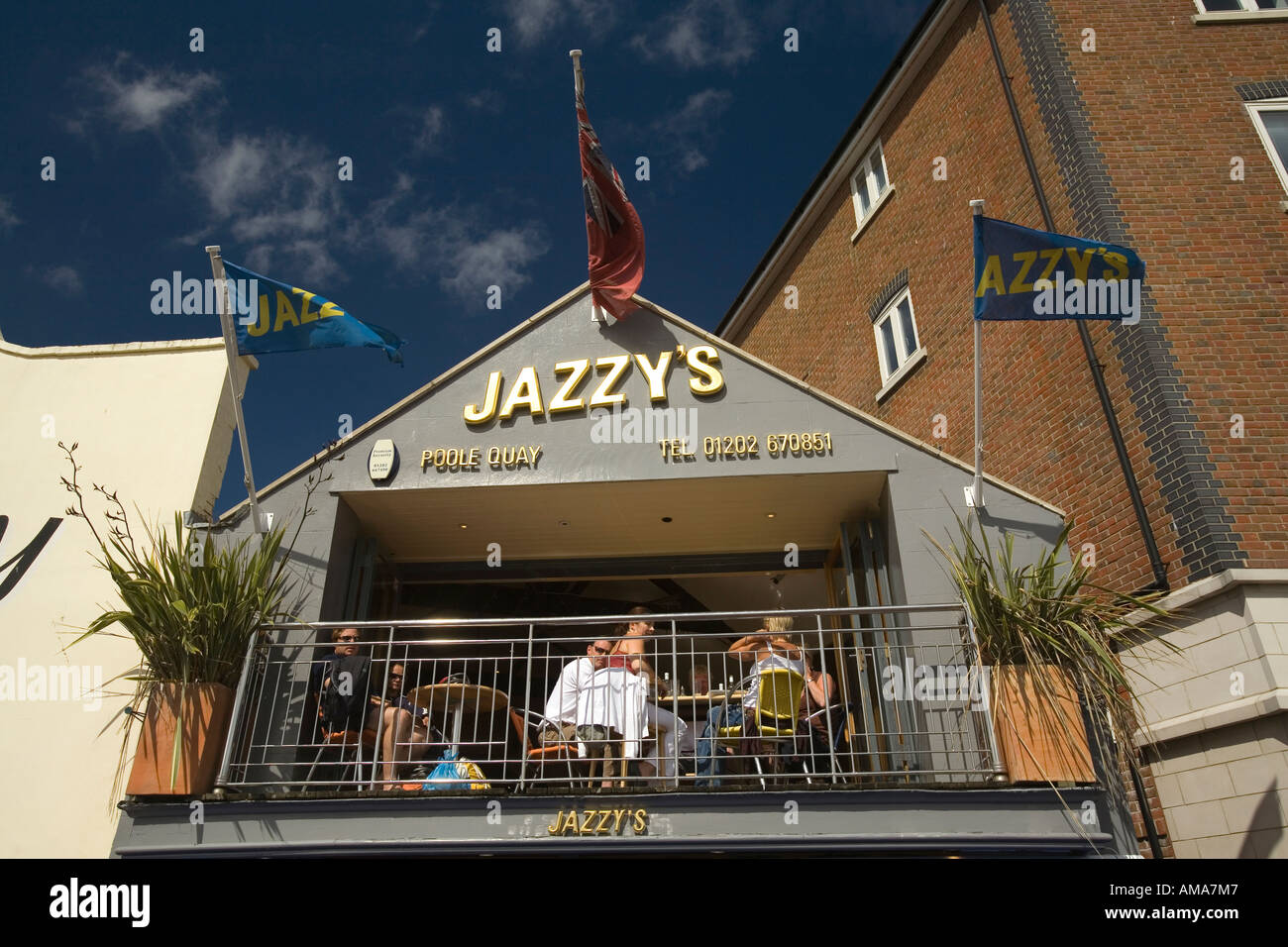 Cafe restaurant visitors tourism travel dorset hi-res stock photography ...