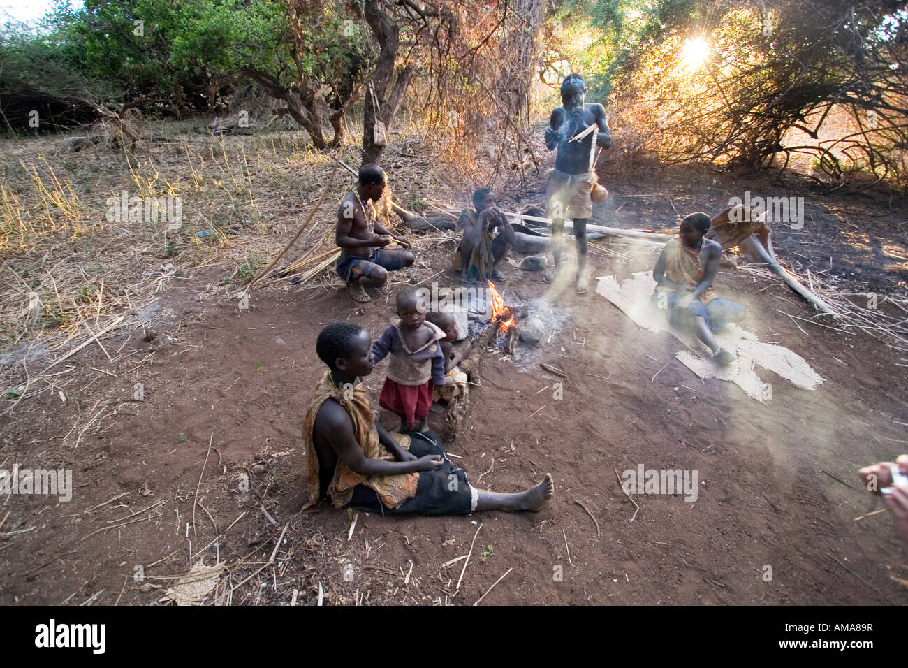 Hadzabe tribe hi-res stock photography and images - Alamy