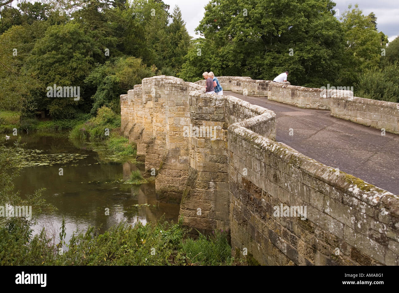 Pulborough village hi-res stock photography and images - Alamy