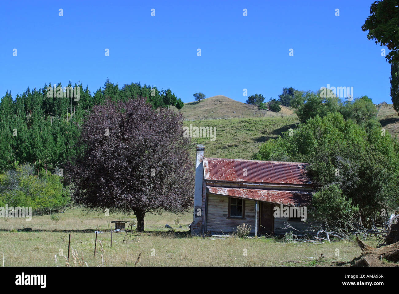 Run Down Cottage High Resolution Stock Photography and Images - Alamy