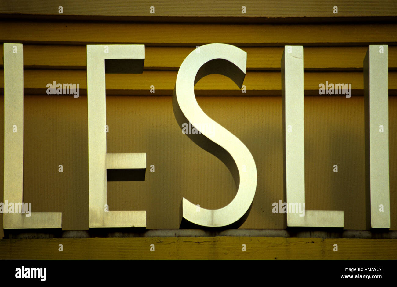 Leslie Hotel Art Deco sign Miami Beach Stock Photo - Alamy