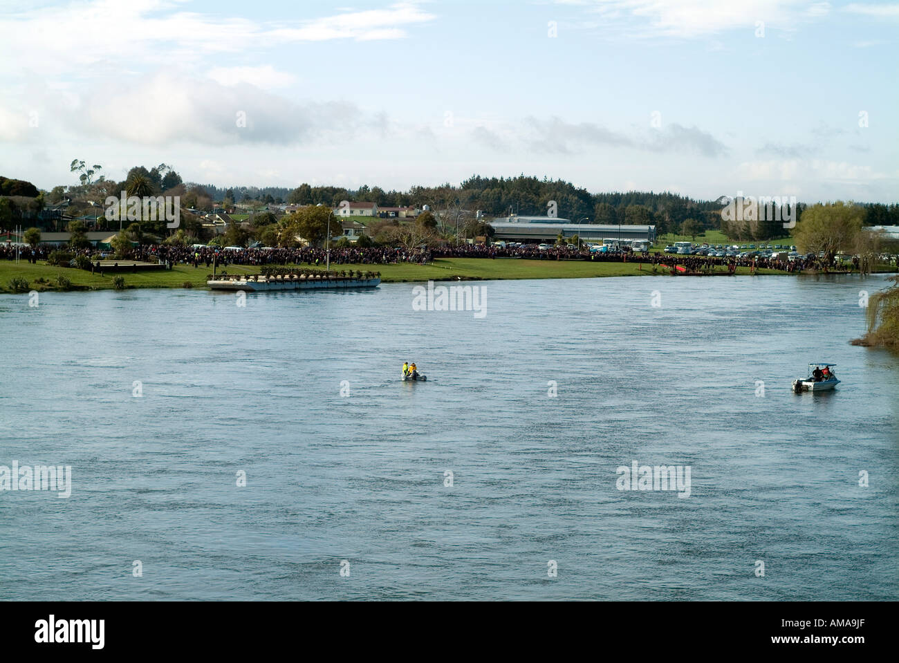 Maori marae ceremony hi-res stock photography and images - Alamy