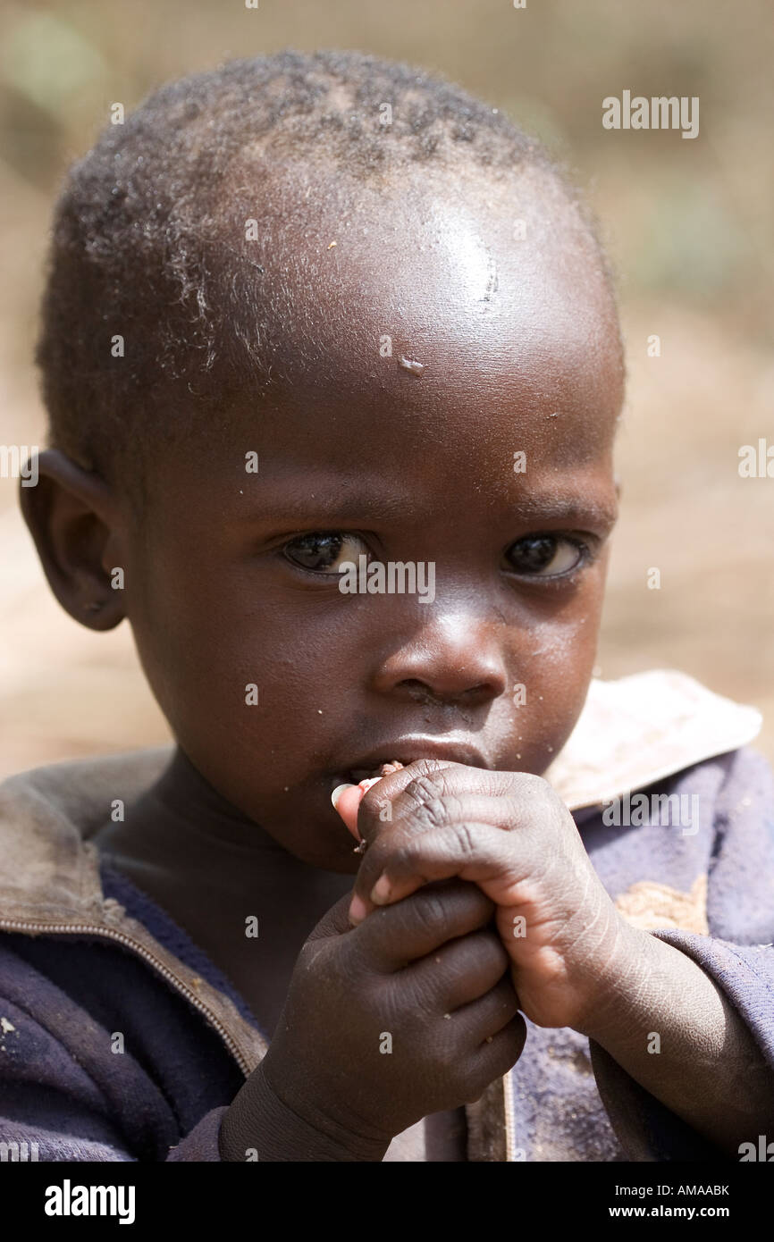 Hadzabe tribe hi-res stock photography and images - Alamy