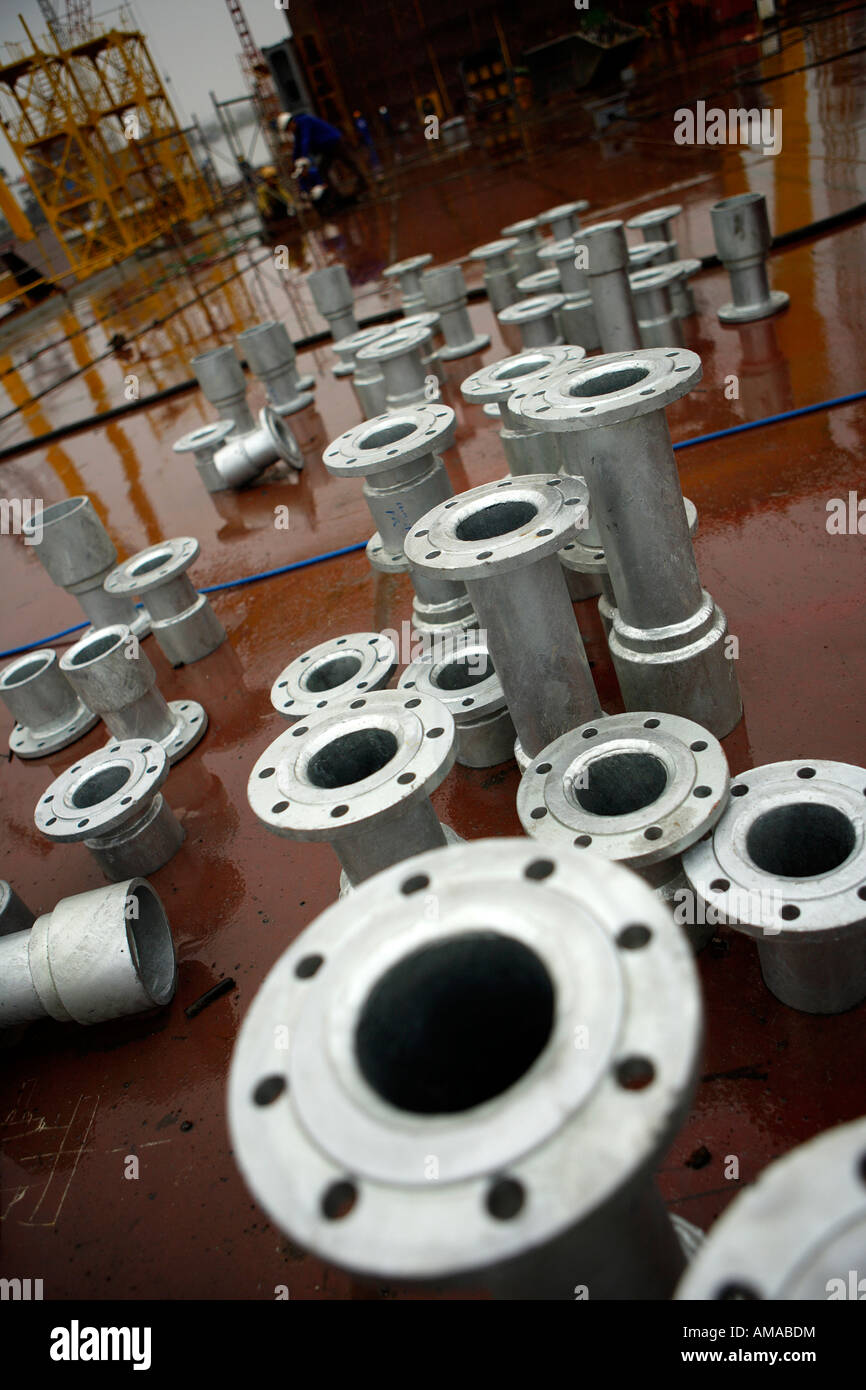 Steel window repairs hi-res stock photography and images - Alamy