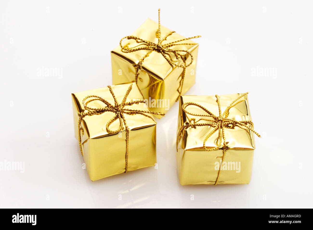 Photo present Cut Out Stock Images & Pictures - Alamy