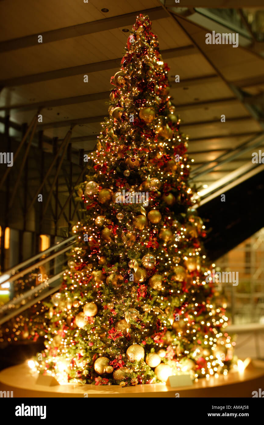 Christmas in HSBC HQ Stock Photo - Alamy