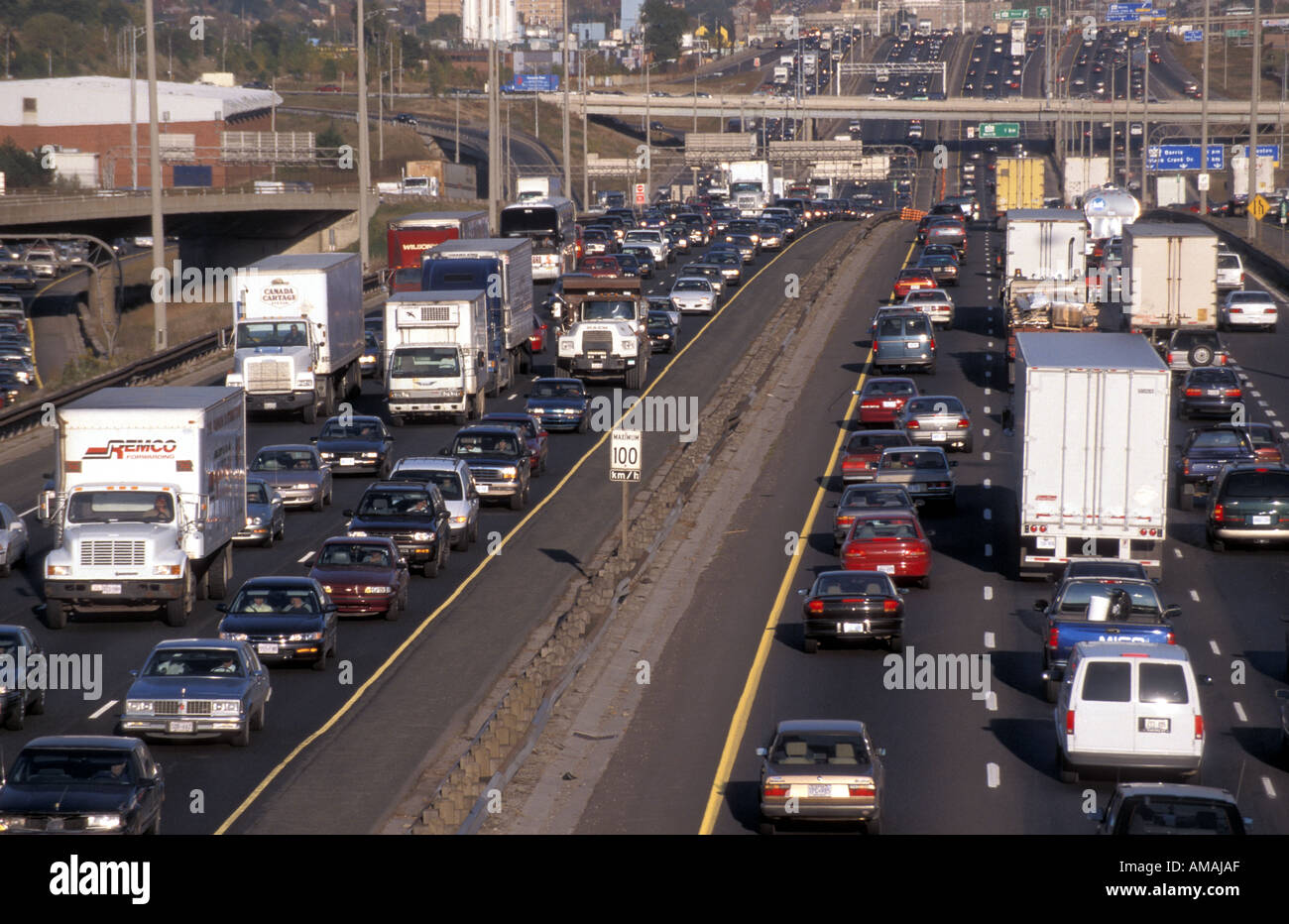 Toronto Canada heavy traffic on Highway 401 Stock Photo - Alamy