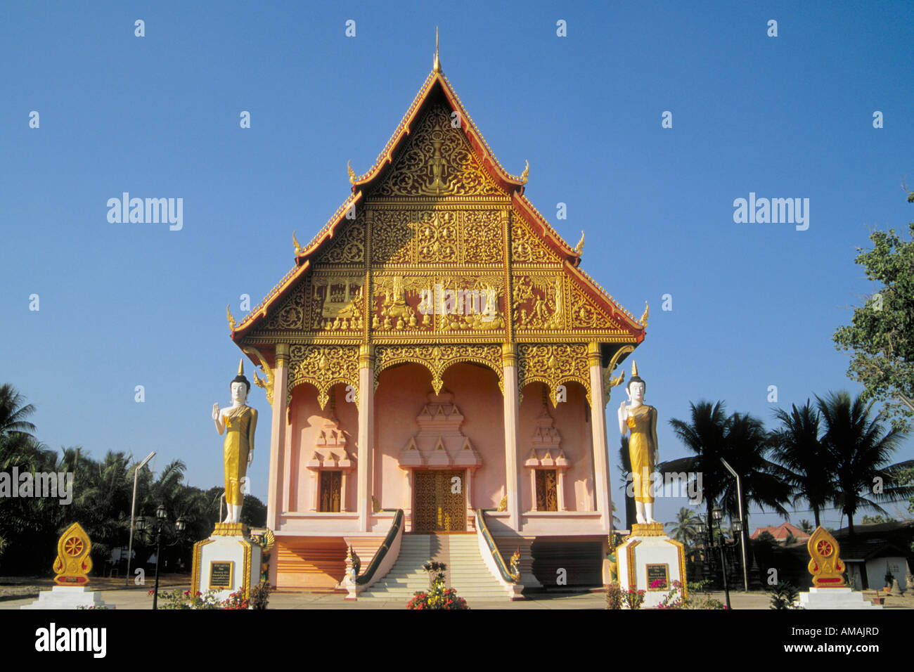 Laos Vientiane Wat That Luang Neua buddhist temple Stock Photo - Alamy