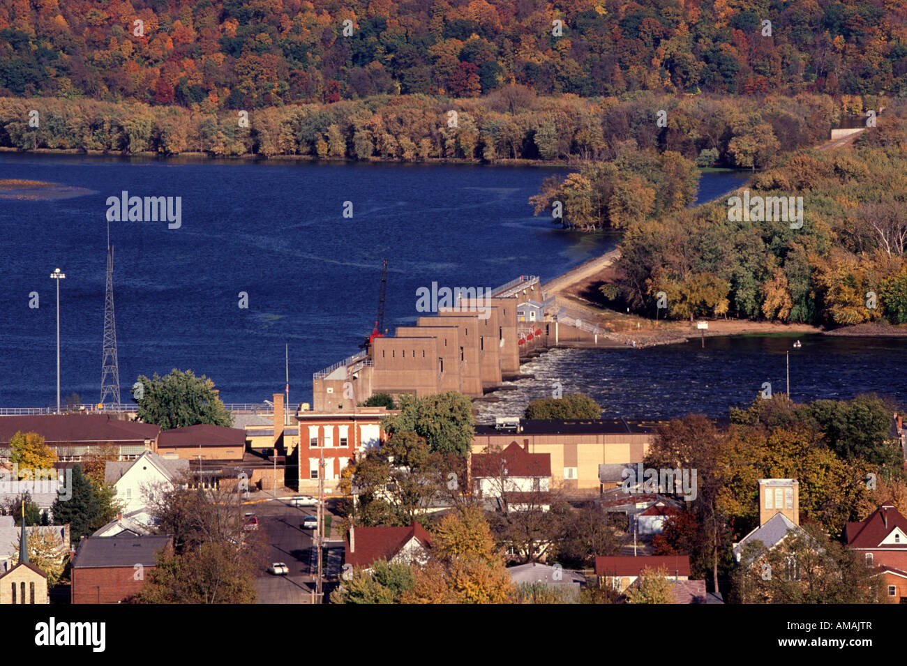 Mississippi River and Lock and Dam number 10, Guttenberg, Iowa USA ...
