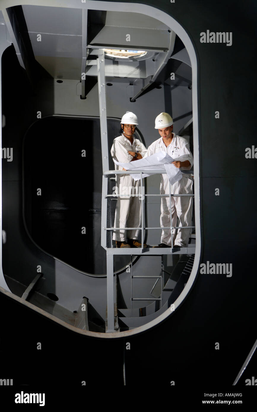 Ship hold inspection hi-res stock photography and images - Alamy