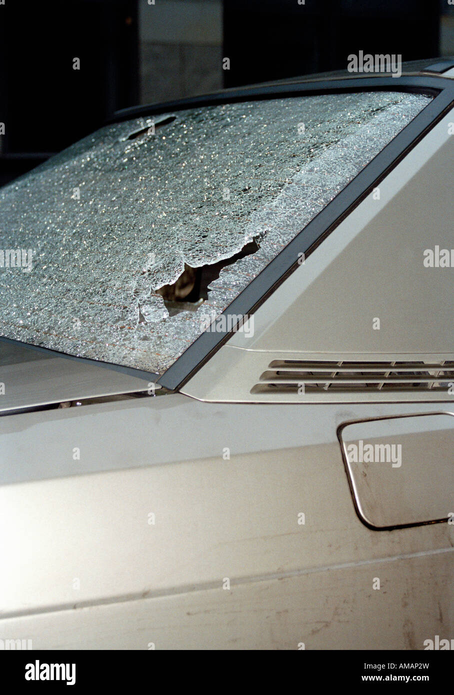 Smashed up car hi-res stock photography and images - Alamy