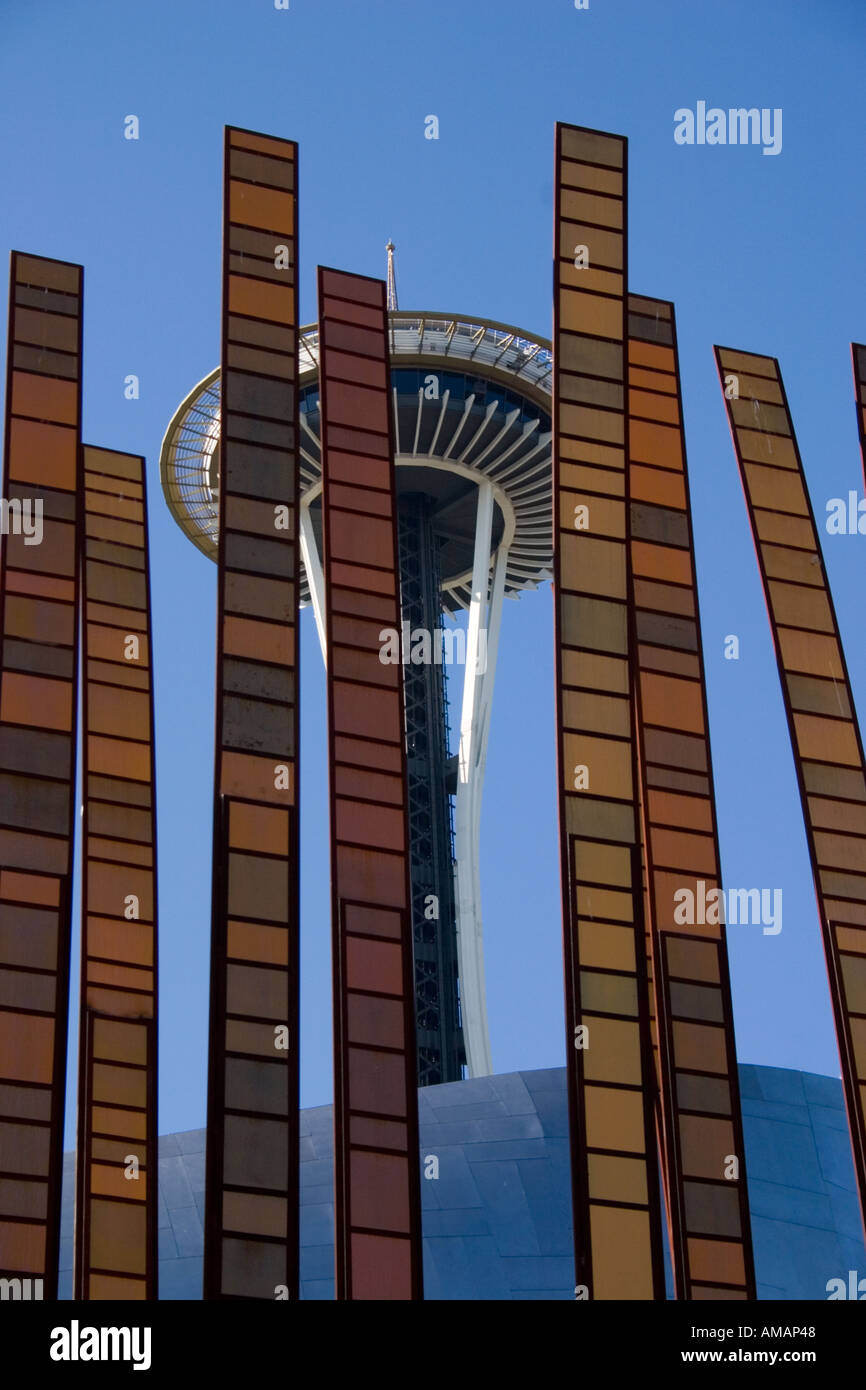 Grass blades sculpture seattle center hi-res stock photography and ...