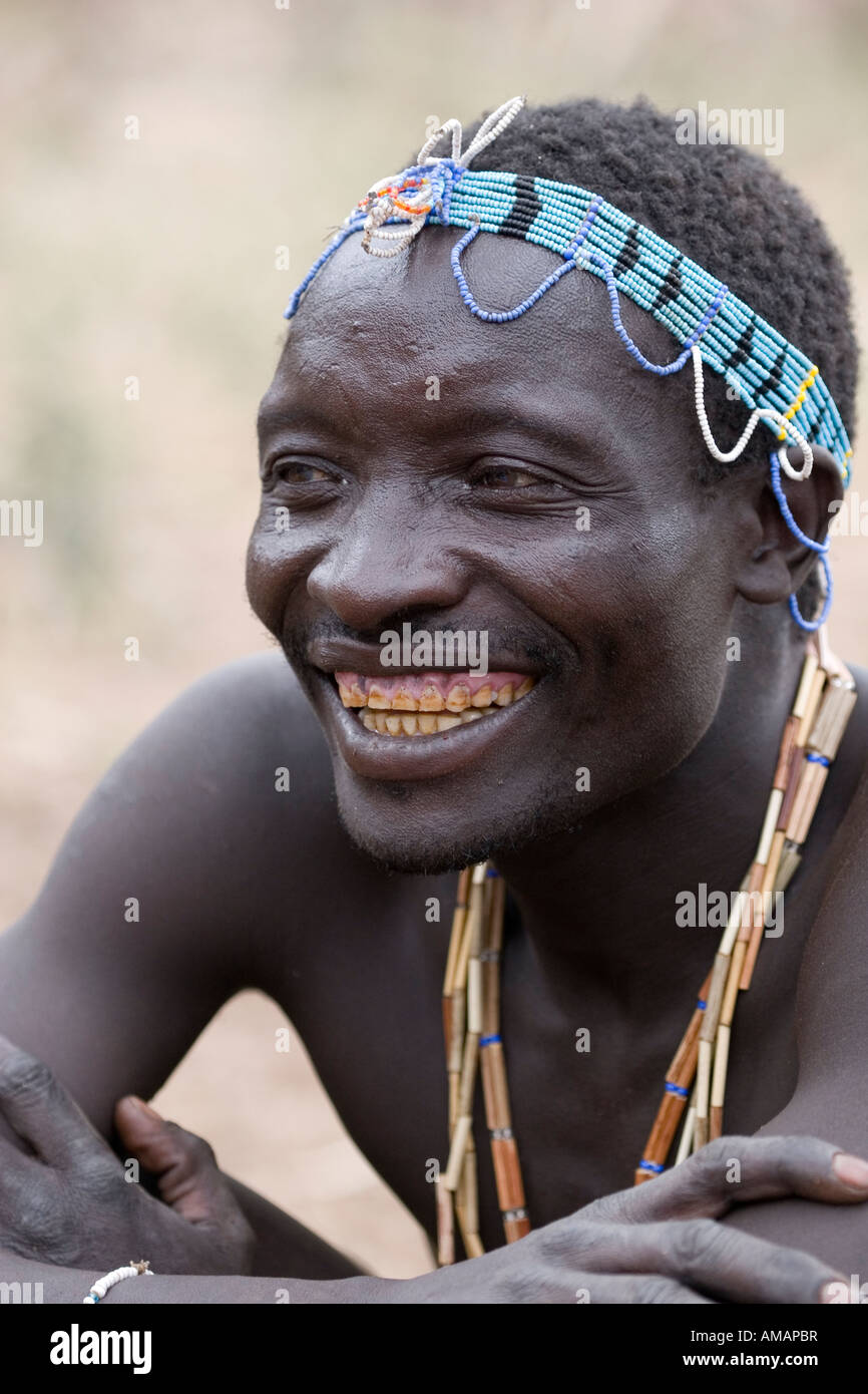 hadzabe tribe headman portrait Stock Photo - Alamy