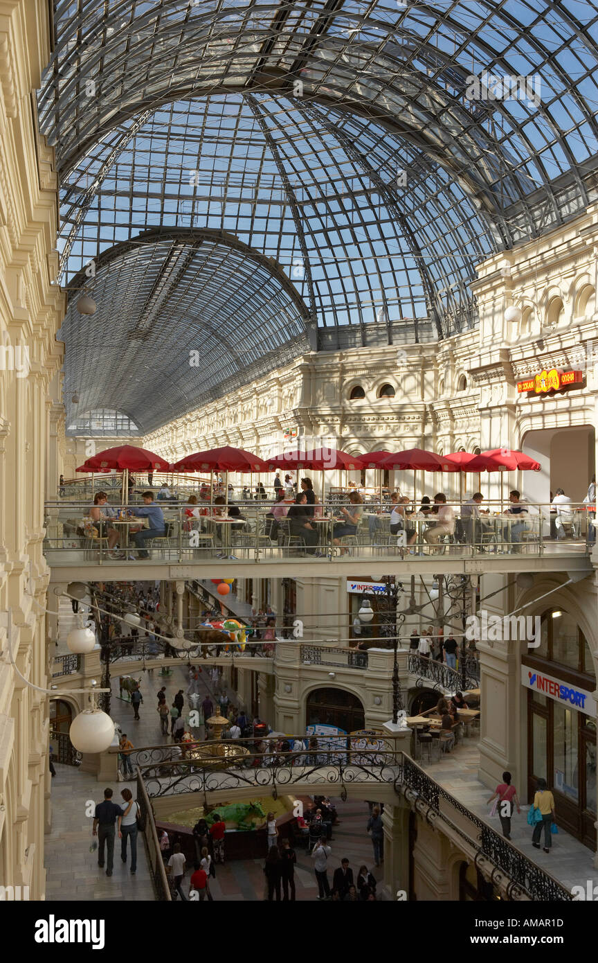 INTERIOR OF GUM DEPARTMENT STORE RED SQUARE MOSCOW RUSSIA Stock Photo ...