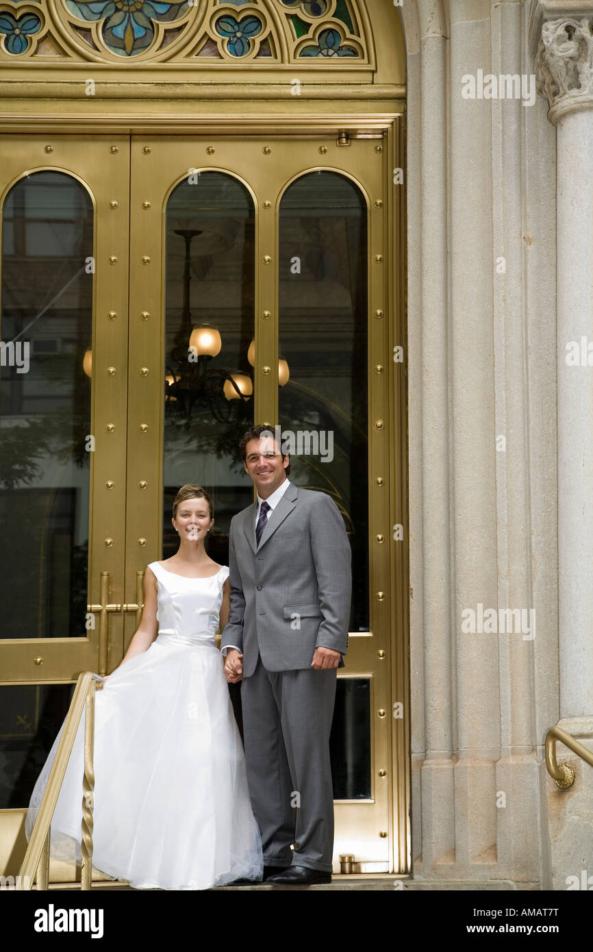 Formal wear exterior of a building hi-res stock photography and images ...