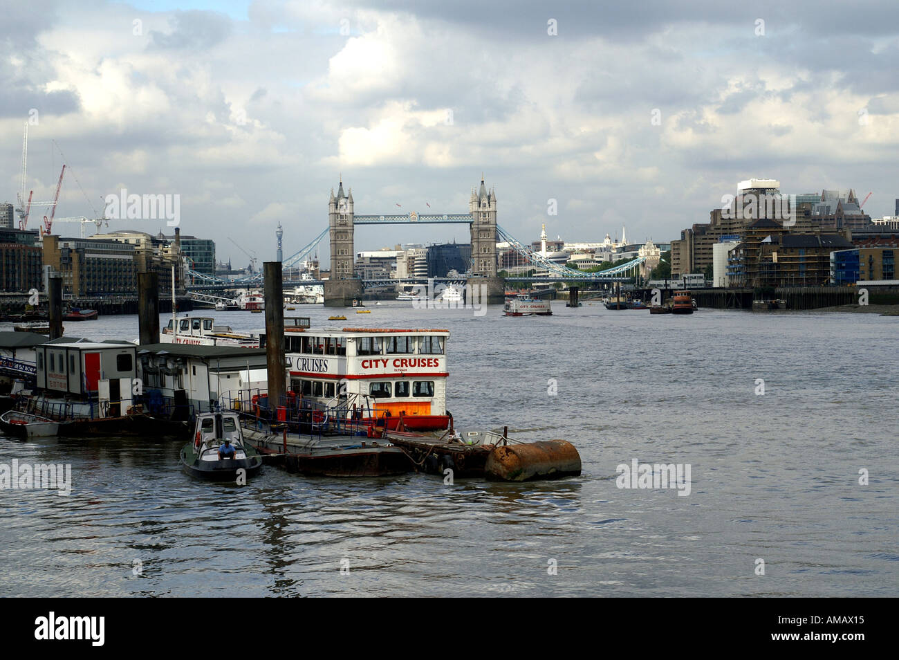 Rotherhithe station hi-res stock photography and images - Alamy