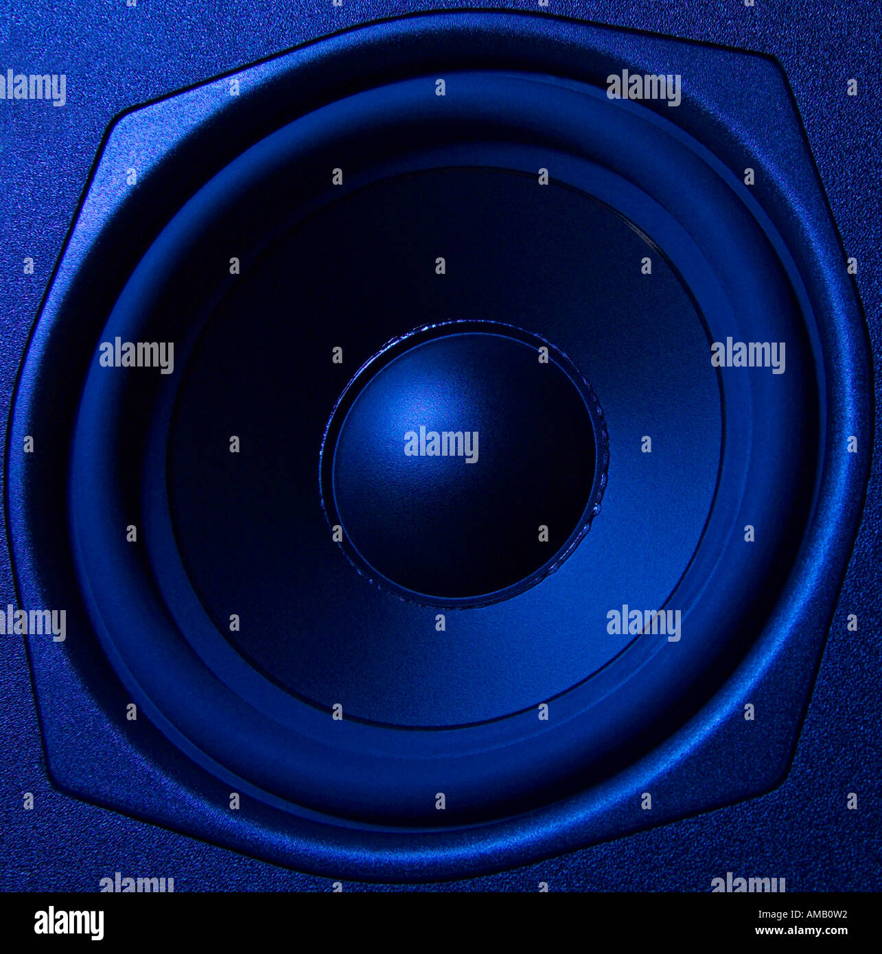 Amplify sounds hi-res stock photography and images - Alamy