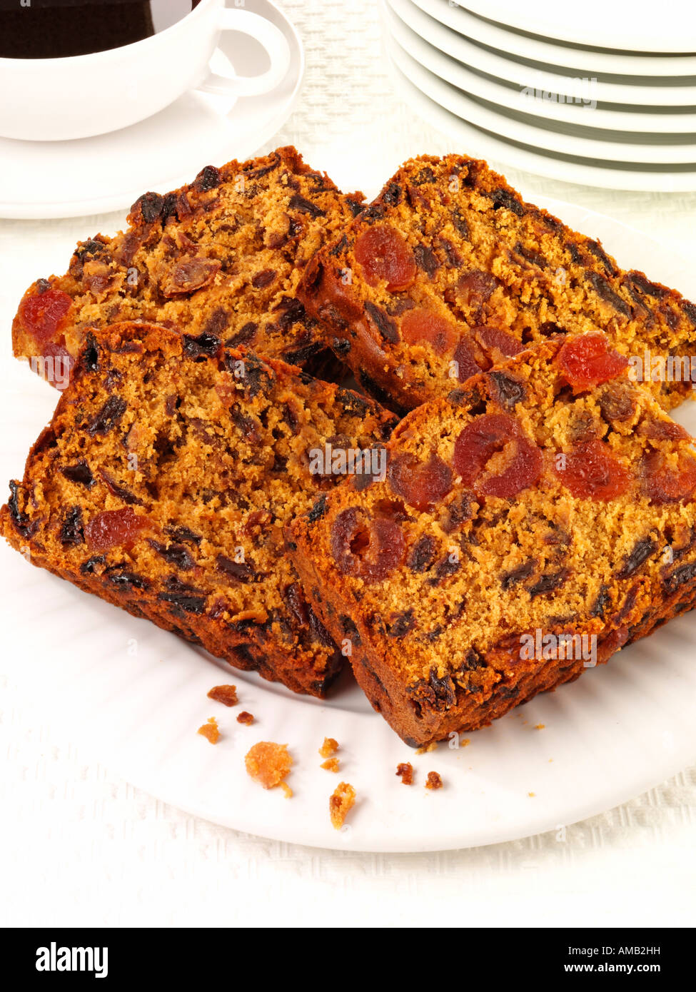 Four slices cake hi-res stock photography and images - Alamy
