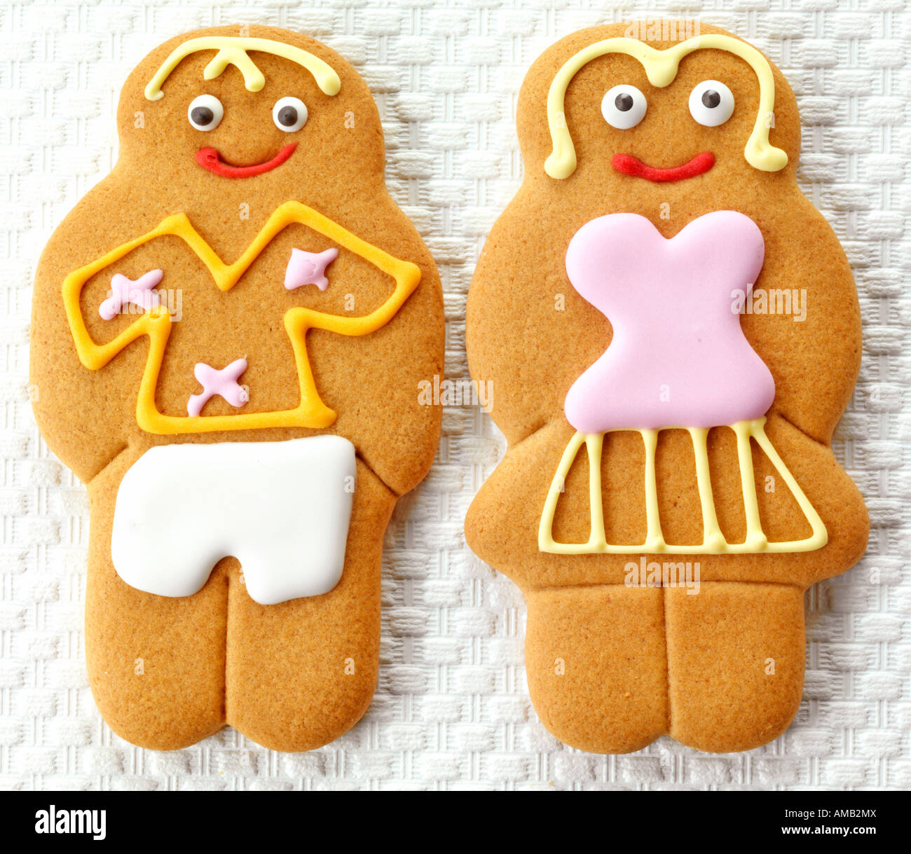 Gingerbread pair hi-res stock photography and images - Alamy