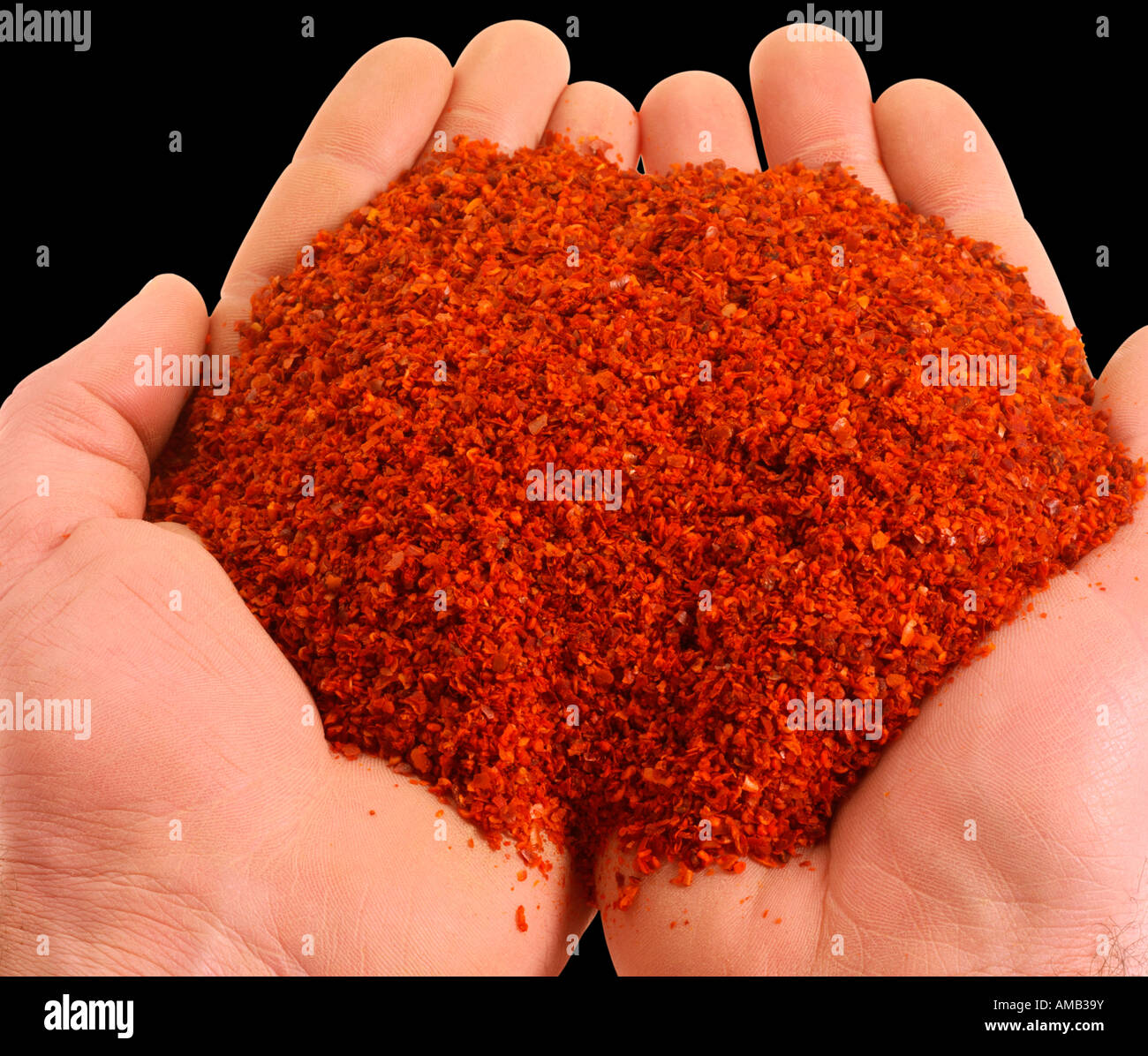 HANDFUL OF CHILLI FLAKES Stock Photo - Alamy