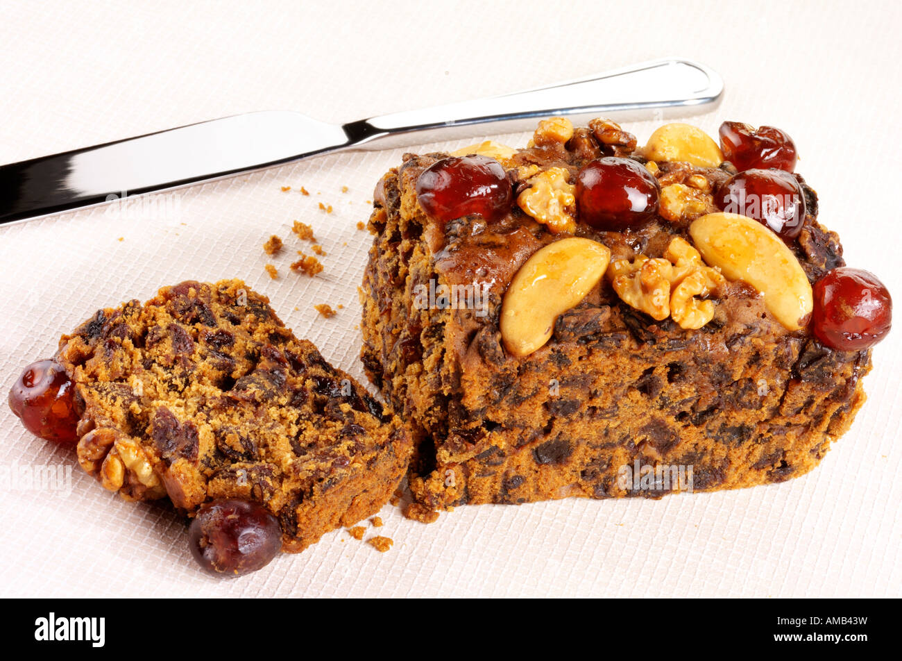 RICH FRUIT CAKE Stock Photo - Alamy