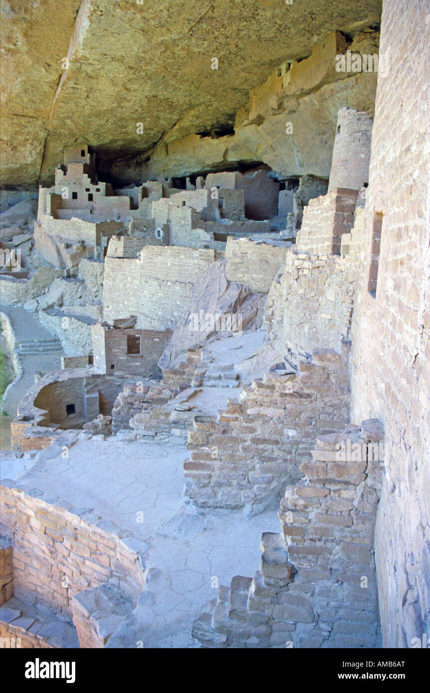 Beautifully preserved indian ruins and artifacts can be seen in Mesa ...