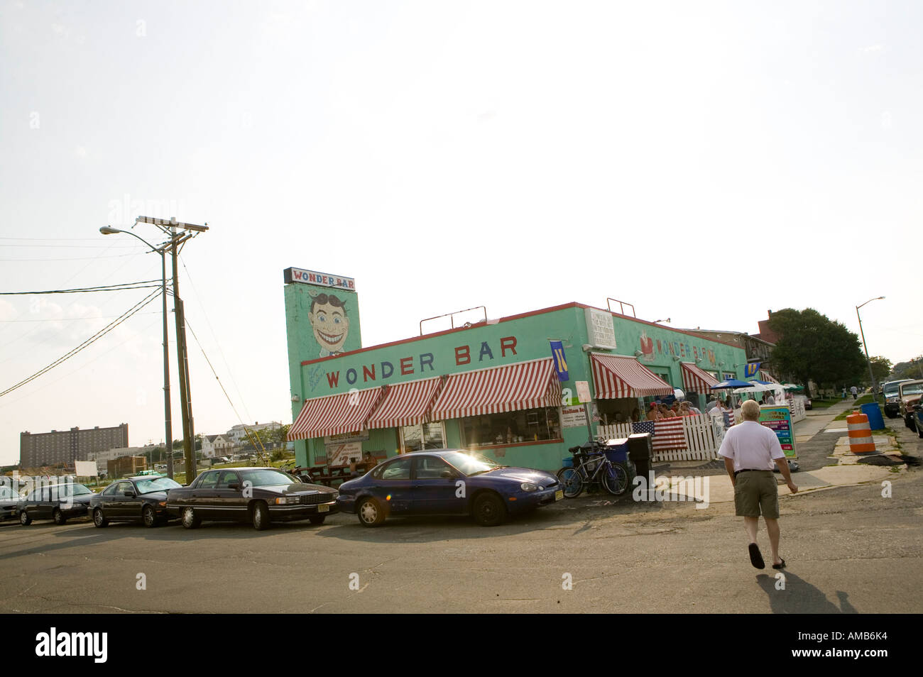 Wonder bar restaurant hi-res stock photography and images - Alamy