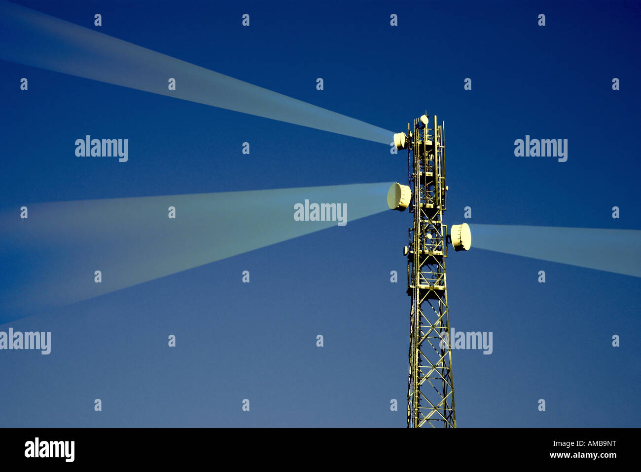 Parabolic Concentrator High Resolution Stock Photography and Images - Alamy