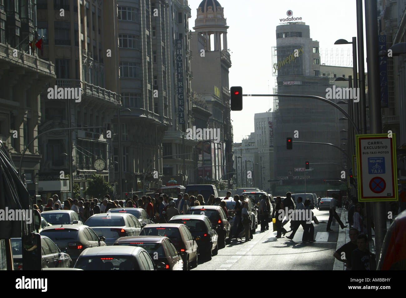 rush-hour traffic at Gran Via, Spain, Madrid Stock Photo - Alamy
