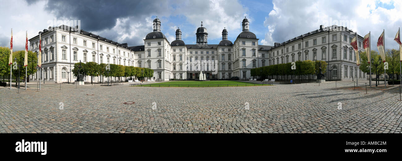 Castle bensberg hi-res stock photography and images - Alamy