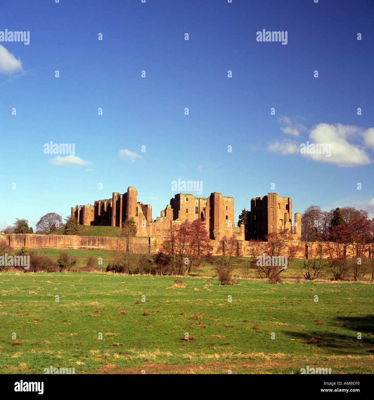 Kenilworth castle warwickshire england hi-res stock photography and ...