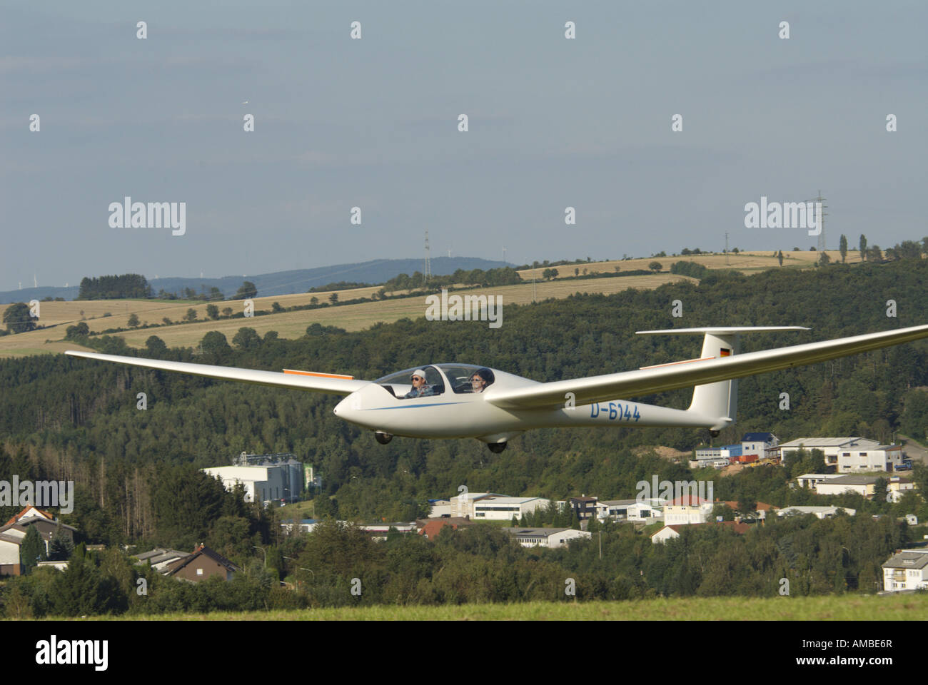 Glider ask 21 landing hi-res stock photography and images - Alamy