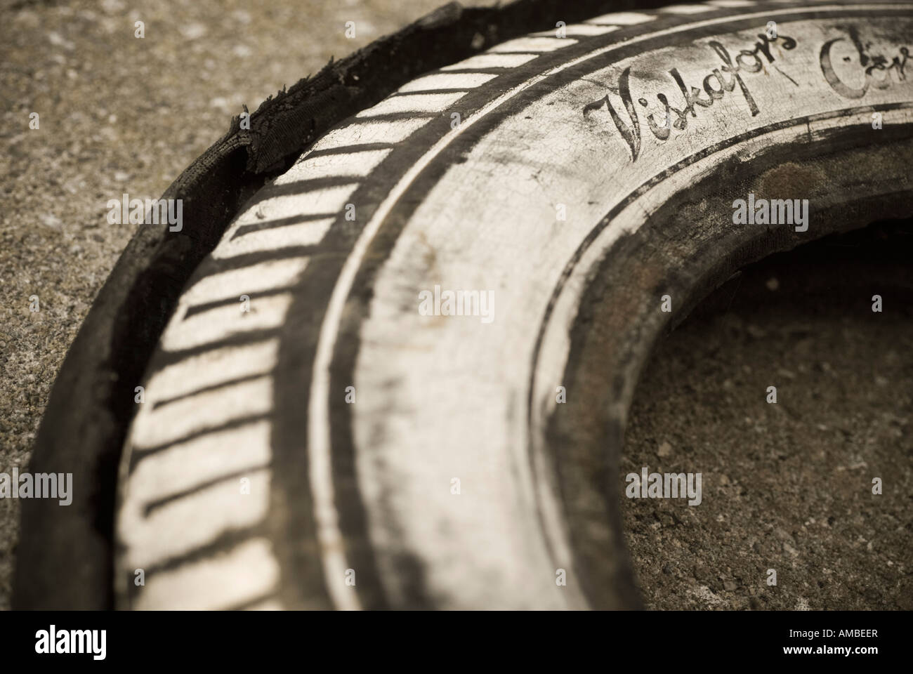 Worn out tyre Stock Photo - Alamy