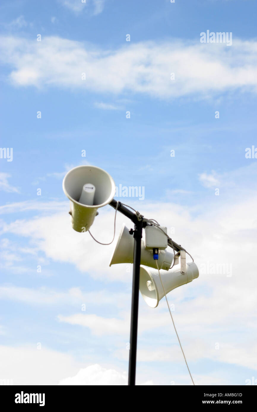 Loudspeaker loudhailer outside hi-res stock photography and images - Alamy