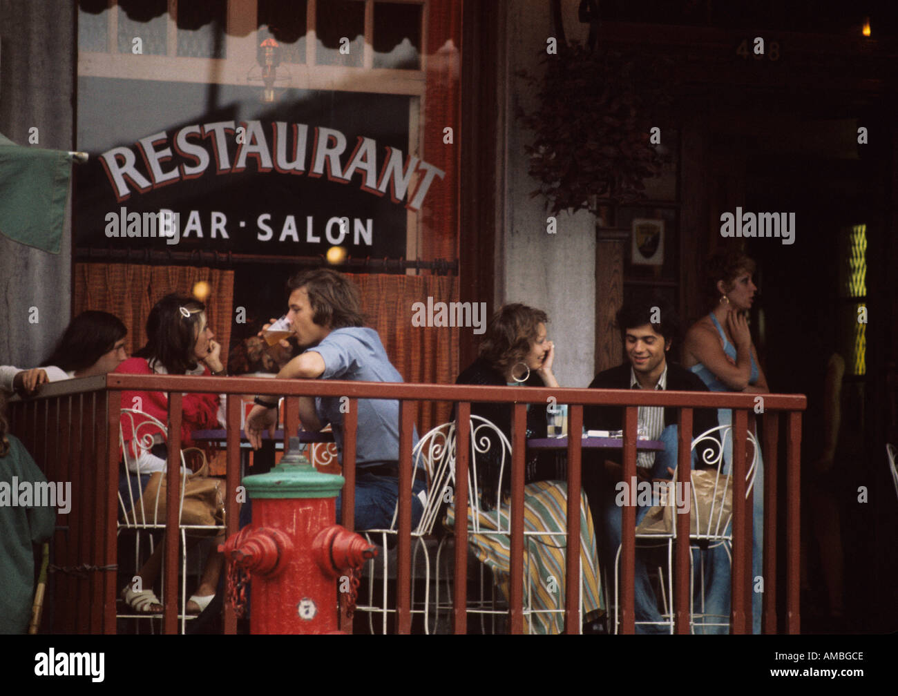 Montreal french quarter hi-res stock photography and images - Alamy