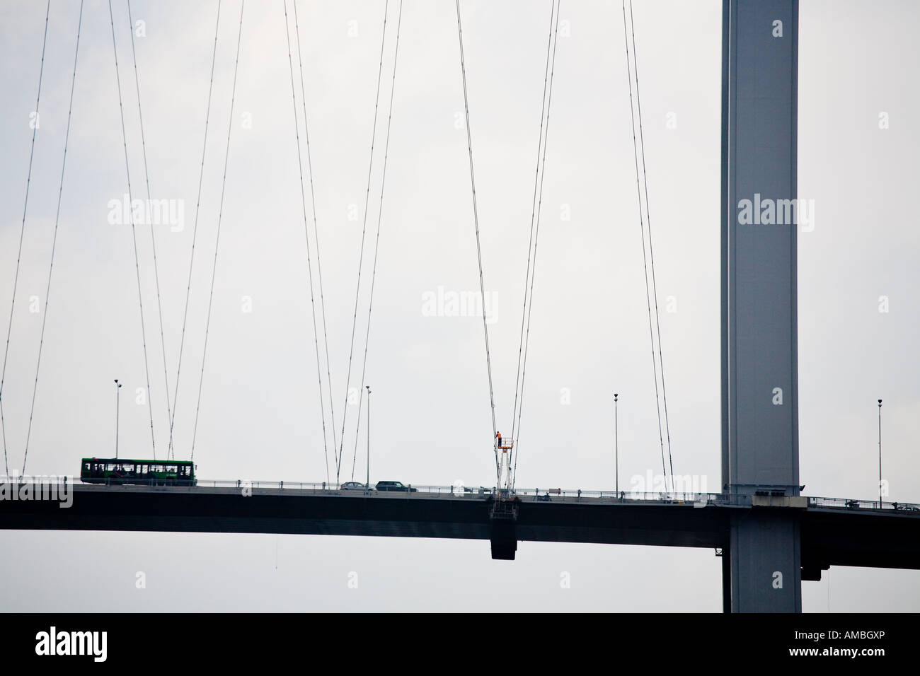 Bridge maintenance hi-res stock photography and images - Alamy