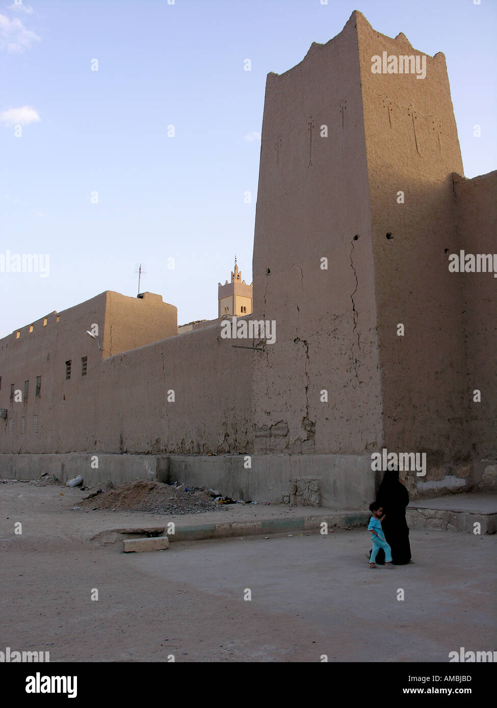Street scene erfoud morocco hi-res stock photography and images - Alamy