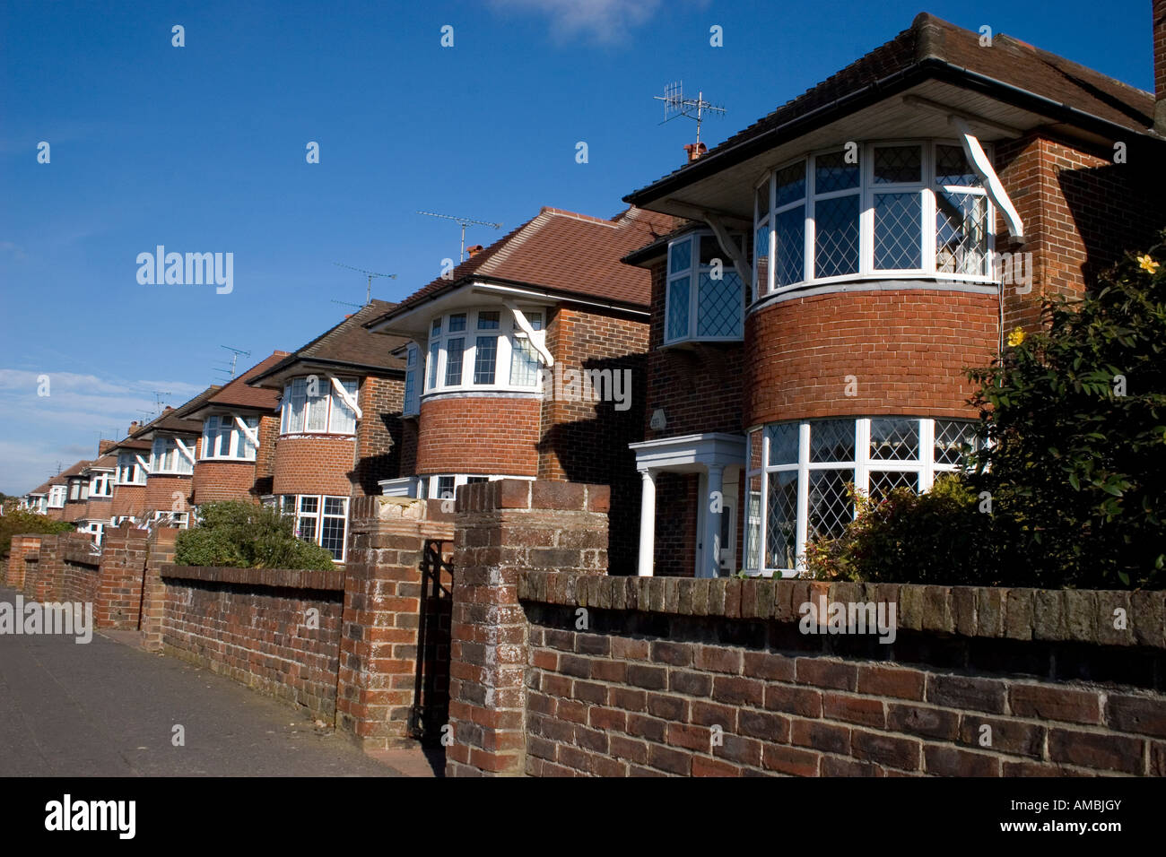 Pre war houses hi-res stock photography and images - Alamy