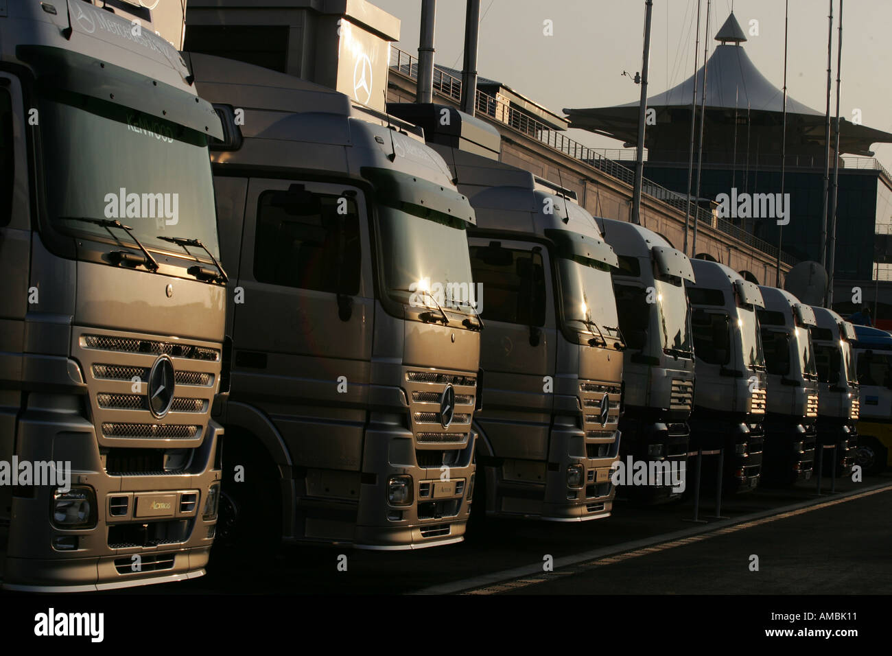 F1 Car Transporter Stock Photos & F1 Car Transporter Stock Images - Alamy