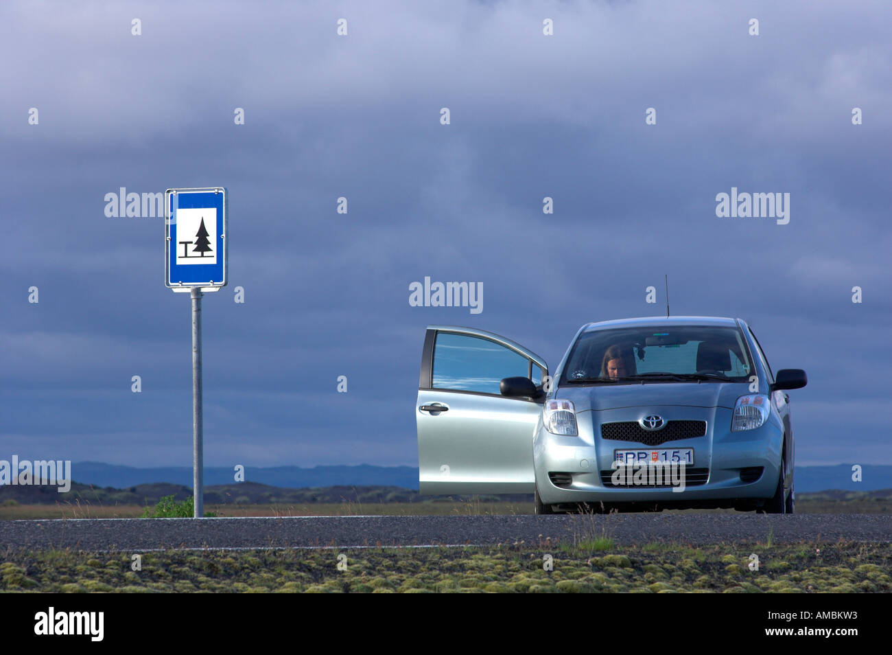 Rest stop sign signs information hi-res stock photography and images ...