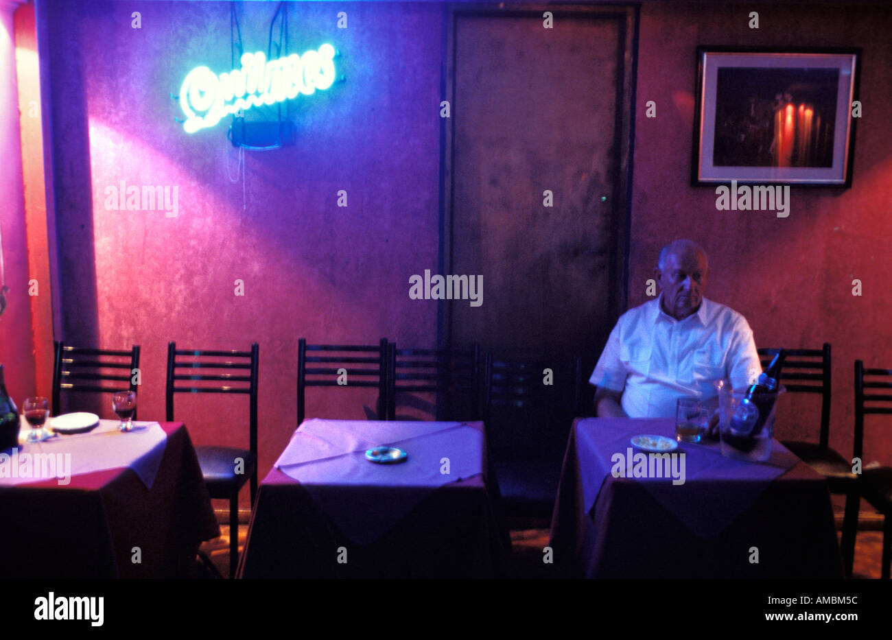 Bar cafe pub buenos aires hi-res stock photography and images - Alamy